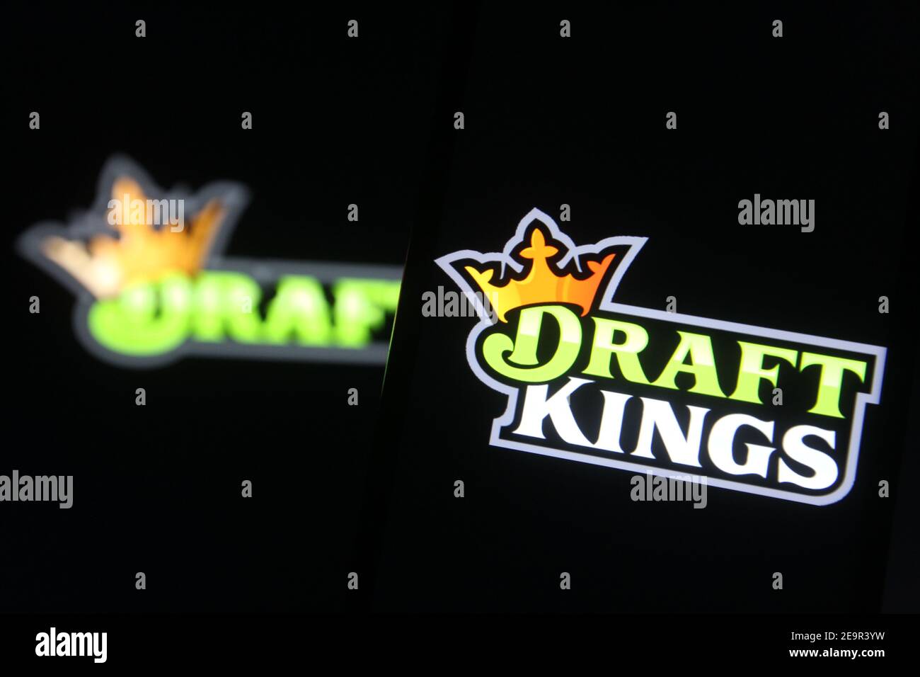 Draftkings logo hi-res stock photography and images - Alamy
