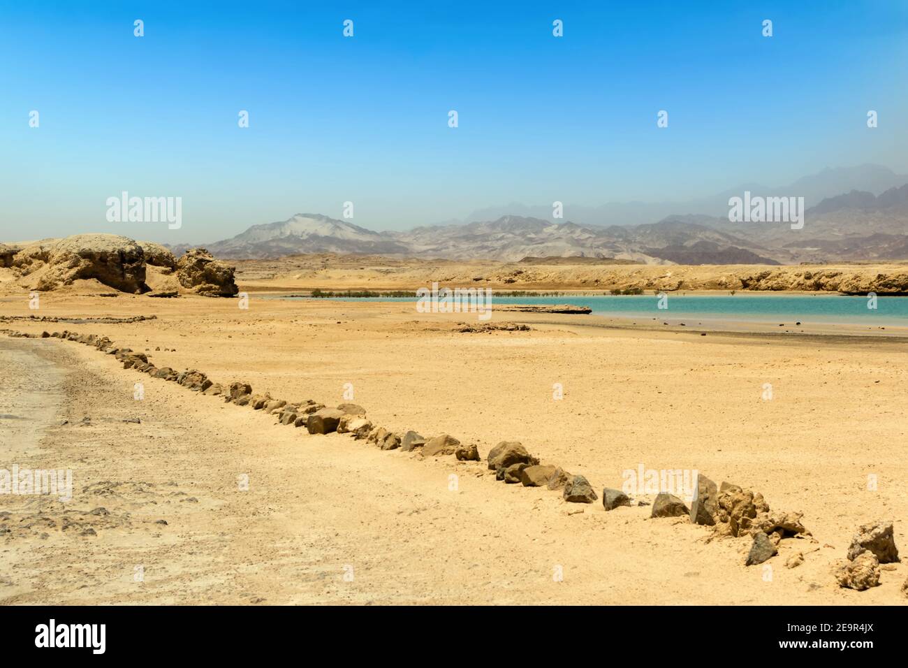 Head of Lion Rock mountain rock formations sandy plateaus. Landscape ...