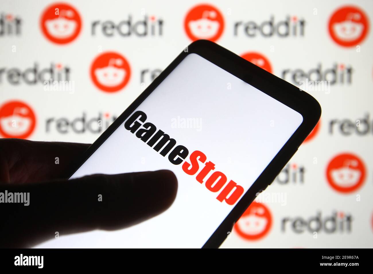 Gamestop logo hi-res stock photography and images - Alamy