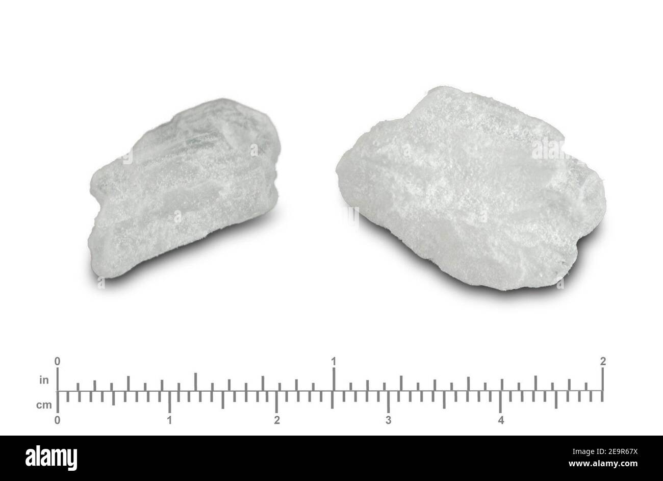 Méthamphétamine pure - white background Stock Photo - Alamy