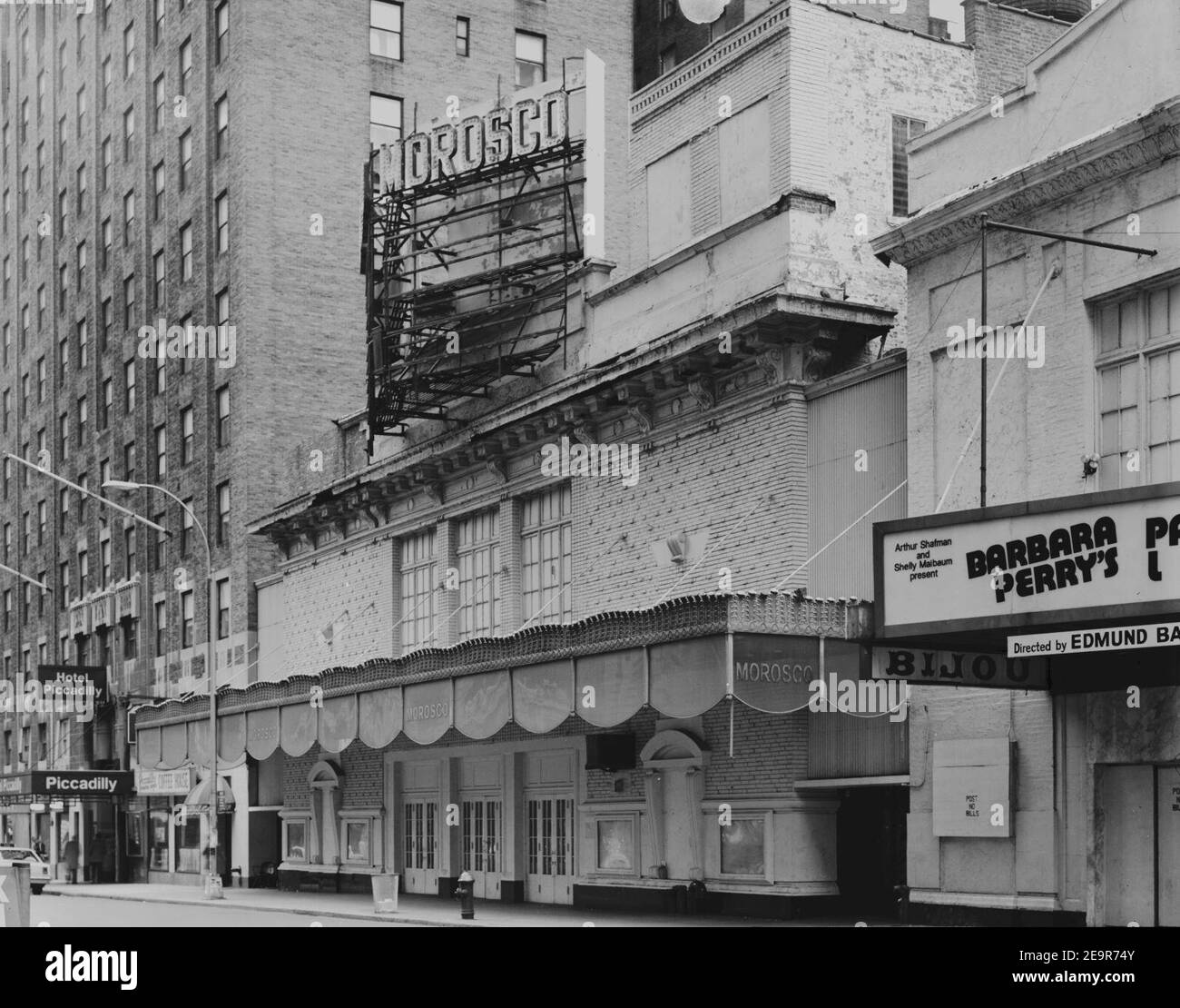 West 45th street hi-res stock photography and images - Alamy