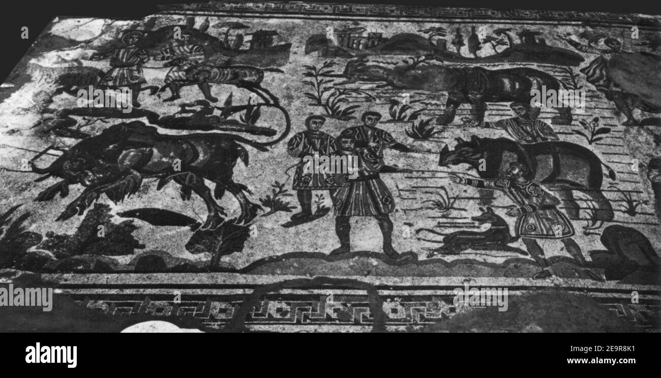 Mosaico della grande caccia 01 Stock Photo - Alamy