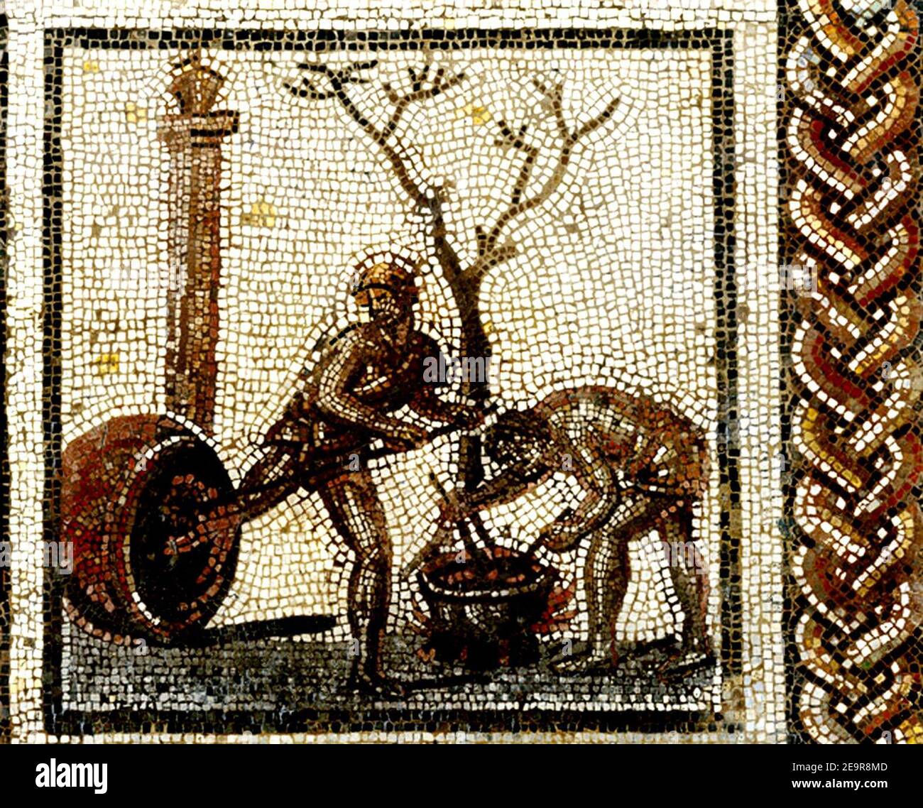 Mosaïque de Saint-Romain-en-Gal poissage des dolia Stock Photo - Alamy