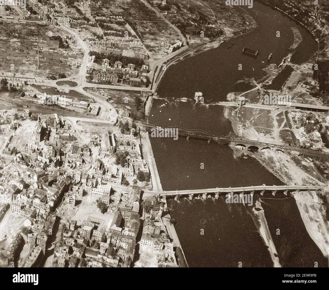 Koblenz 1945 hi-res stock photography and images - Alamy
