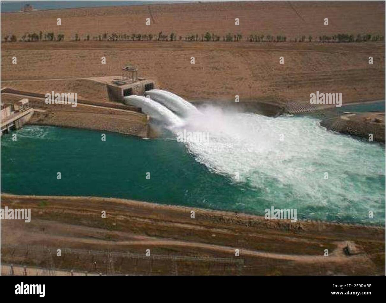 Mosul Dam bottom outlet Stock Photo - Alamy