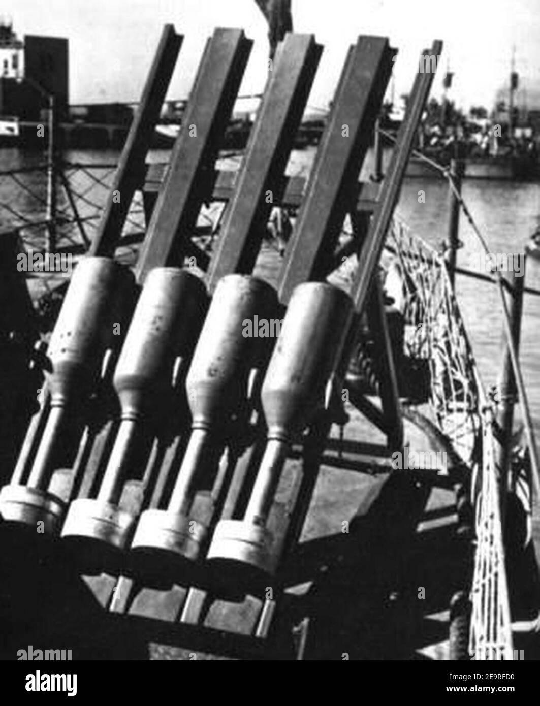 Mousetrap (7.2-Inch ASW Rocket Stock Photo - Alamy