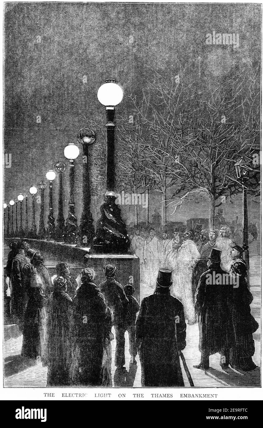 Well lit street Cut Out Stock Images & Pictures - Alamy