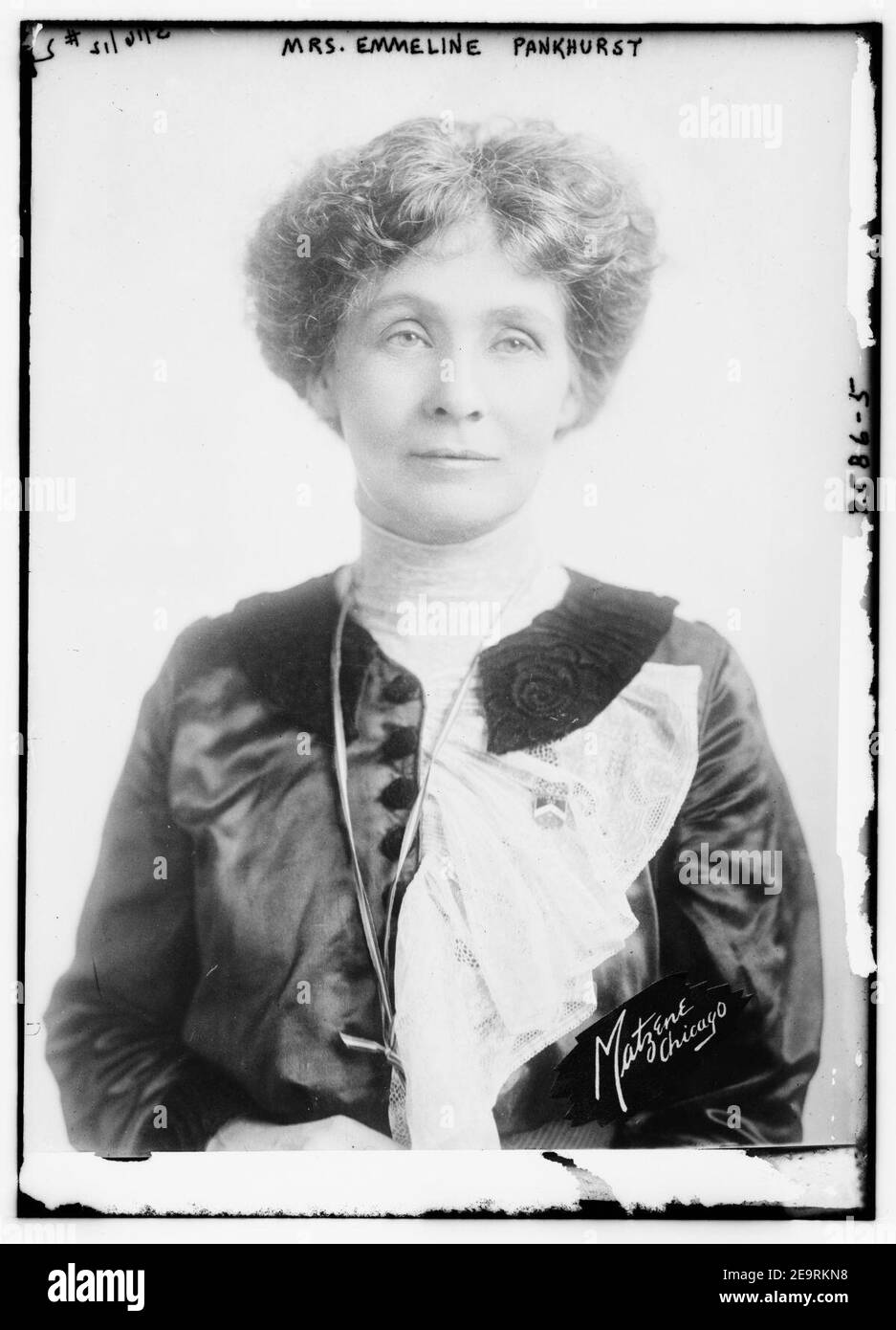 Mrs emmeline pankhurst Black and White Stock Photos & Images - Alamy