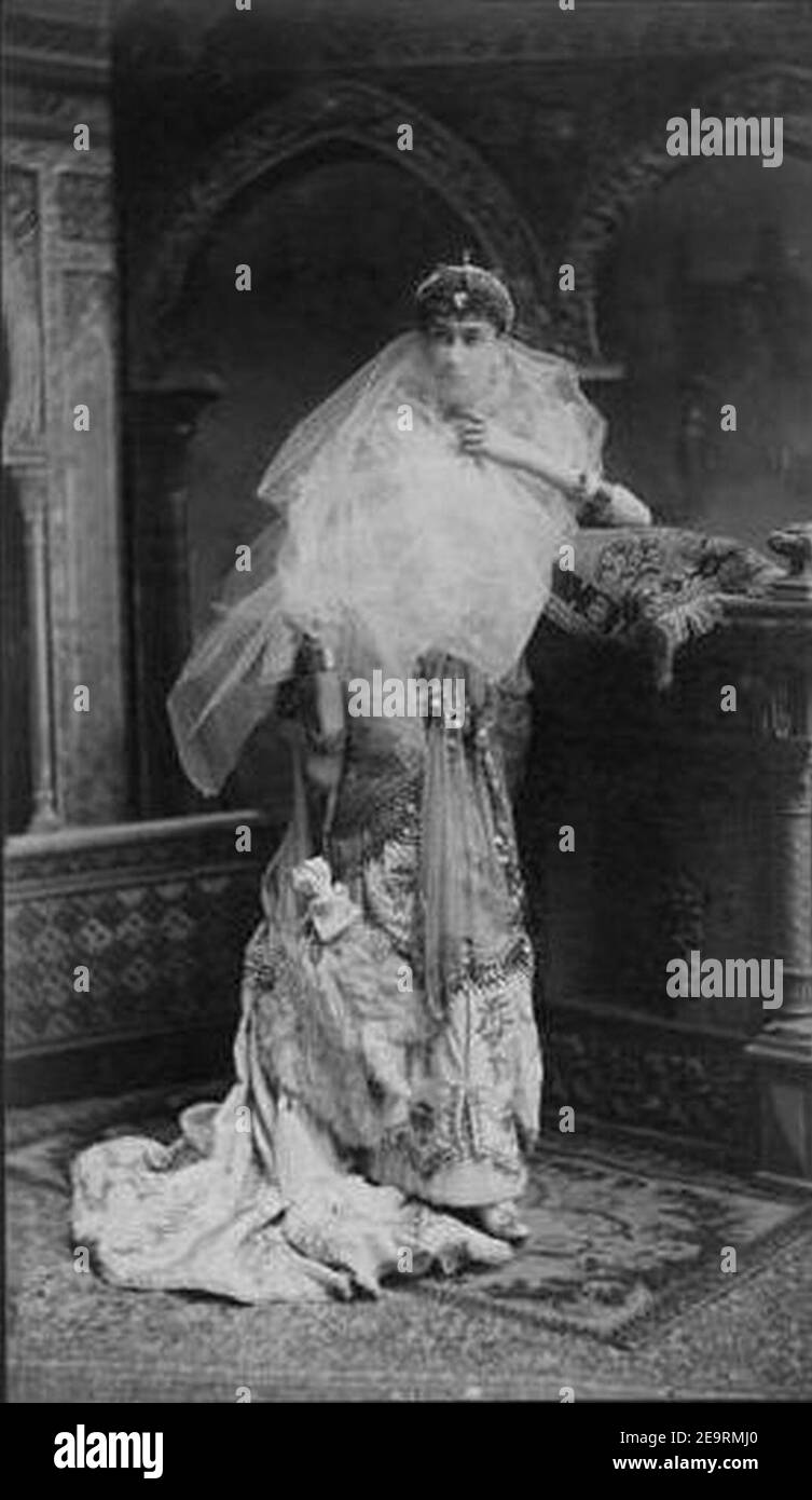 John mallory hi-res stock photography and images - Alamy