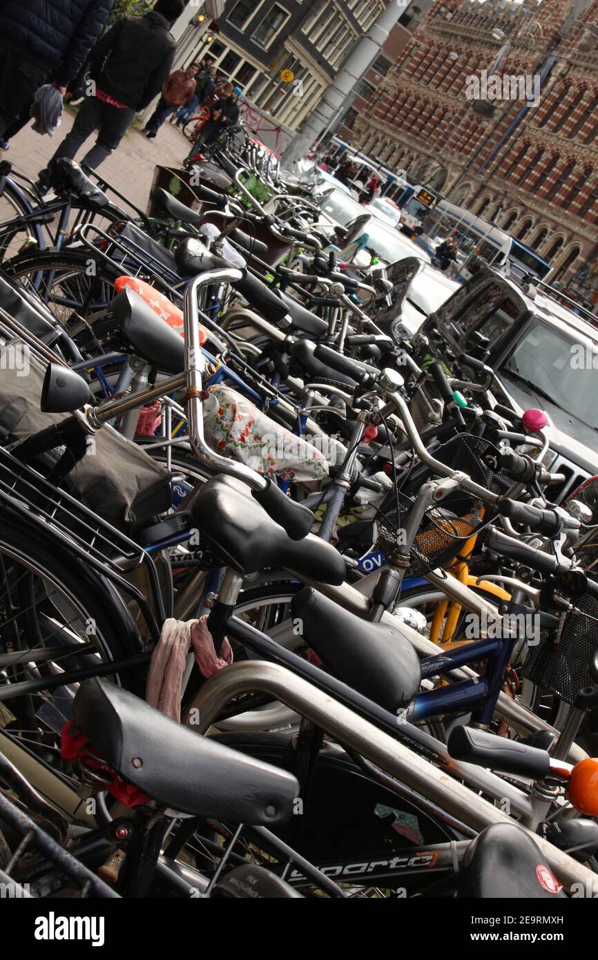 Amsterdam bike rack hi-res stock photography and images - Alamy