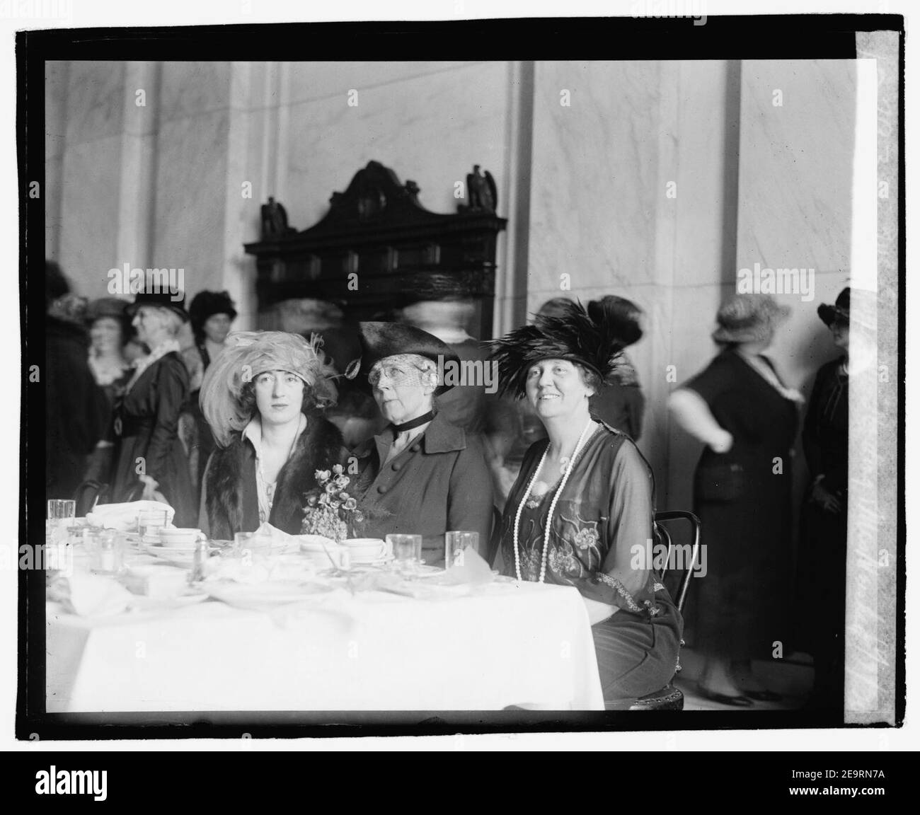 Mrs. McLean, Mrs. Harding & Mrs. Marshall Stock Photo - Alamy