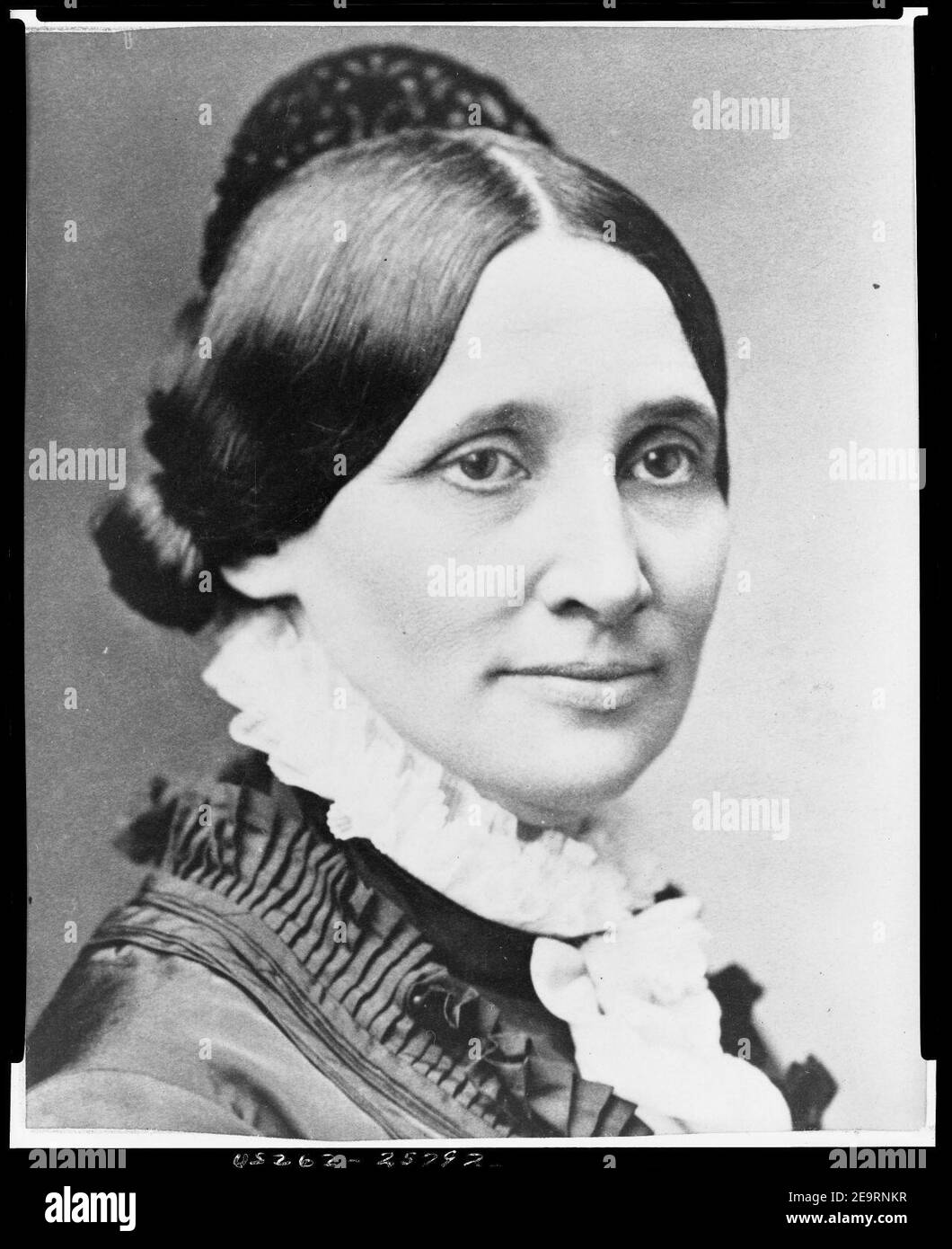 Mrs. Rutherford B. Hayes, head-and-shoulders portrait, facing right ...