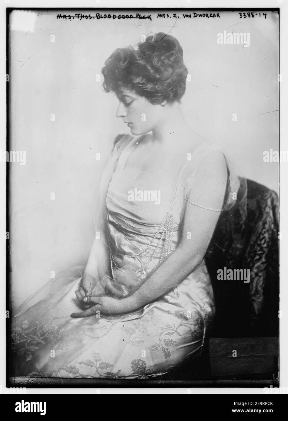 Mrs z Black and White Stock Photos & Images - Alamy