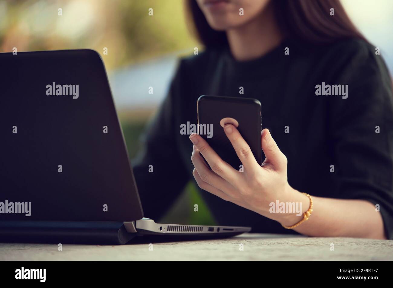 Decide device hi-res stock photography and images - Alamy