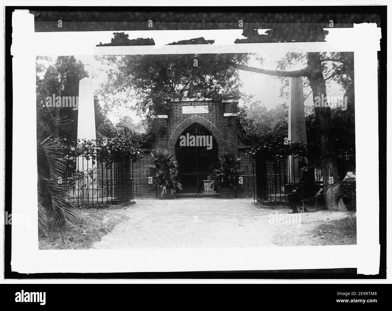 New vernon Black and White Stock Photos & Images - Alamy