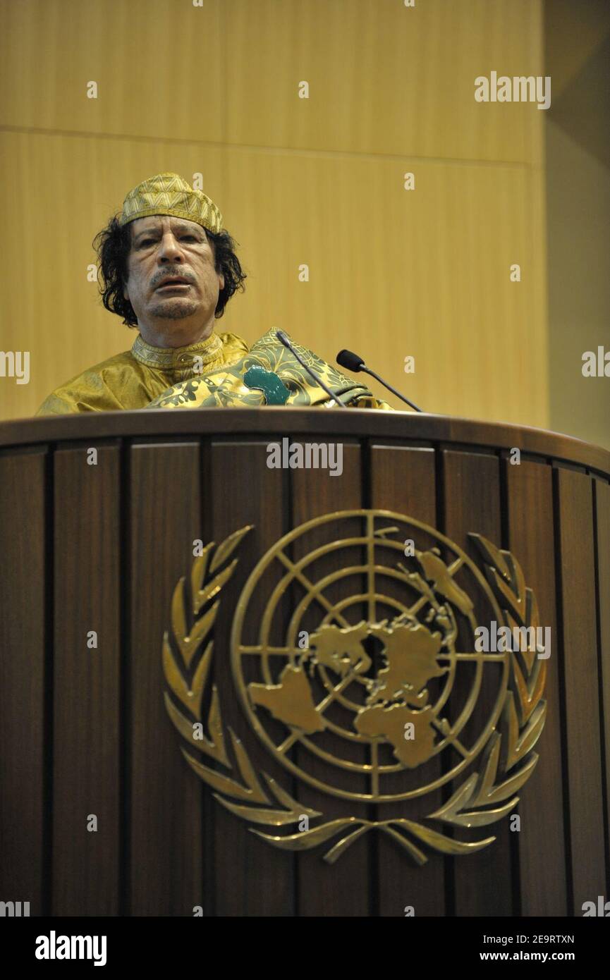 Muammar al gaddafi hi-res stock photography and images - Alamy Muammar al gaddafi hi-res stock photography and images - Alamy