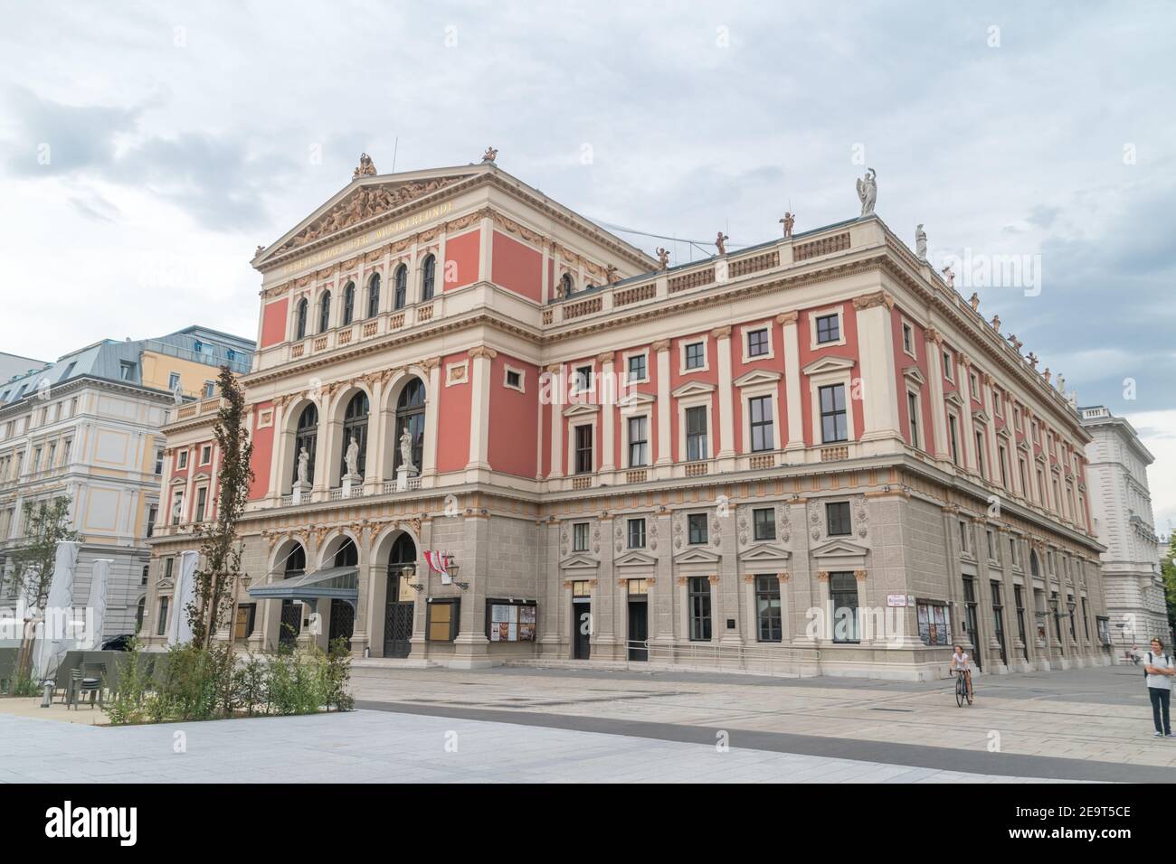Wiener Philharmoniker High Resolution Stock Photography and Images - Alamy