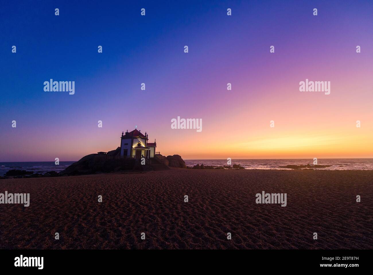 Praia da miramar hi-res stock photography and images - Alamy