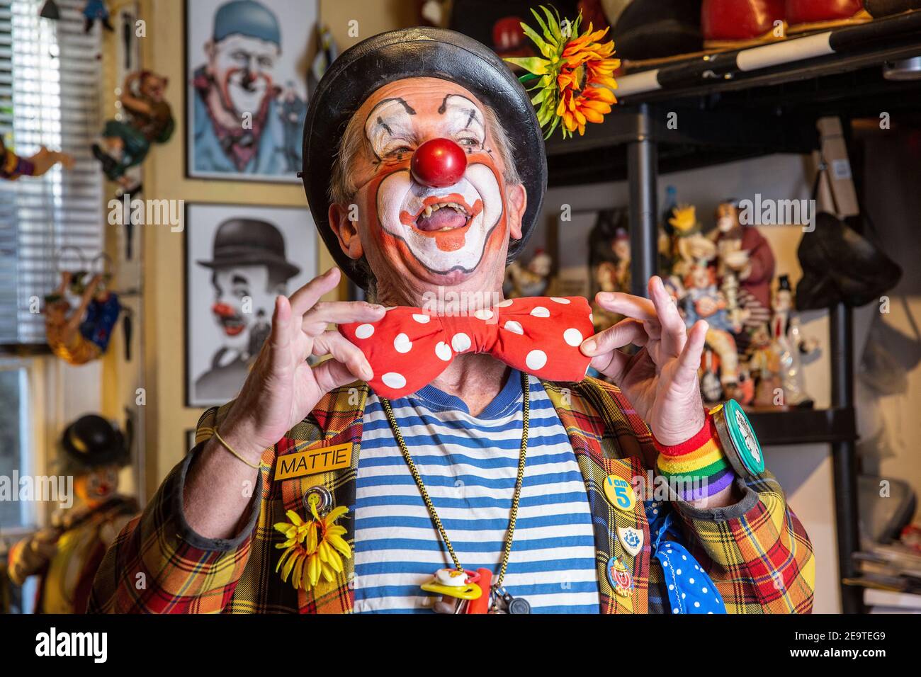 Mattie chief clown and organiser of Clowns international preparing to ...