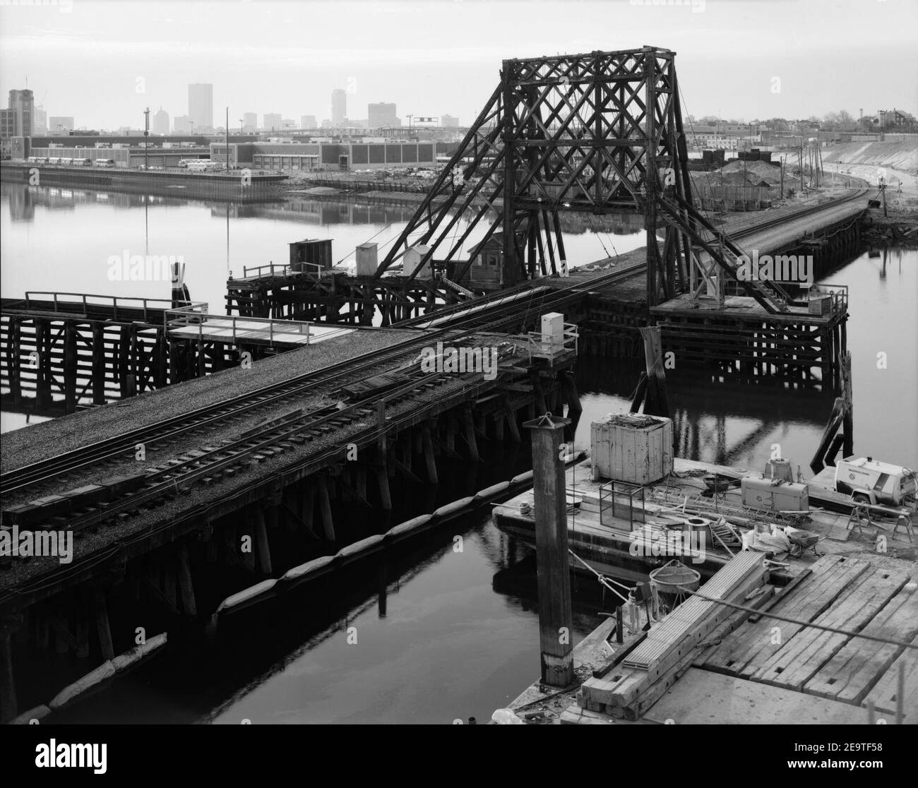 Mystic river drawbridge no. 7 Stock Photo - Alamy