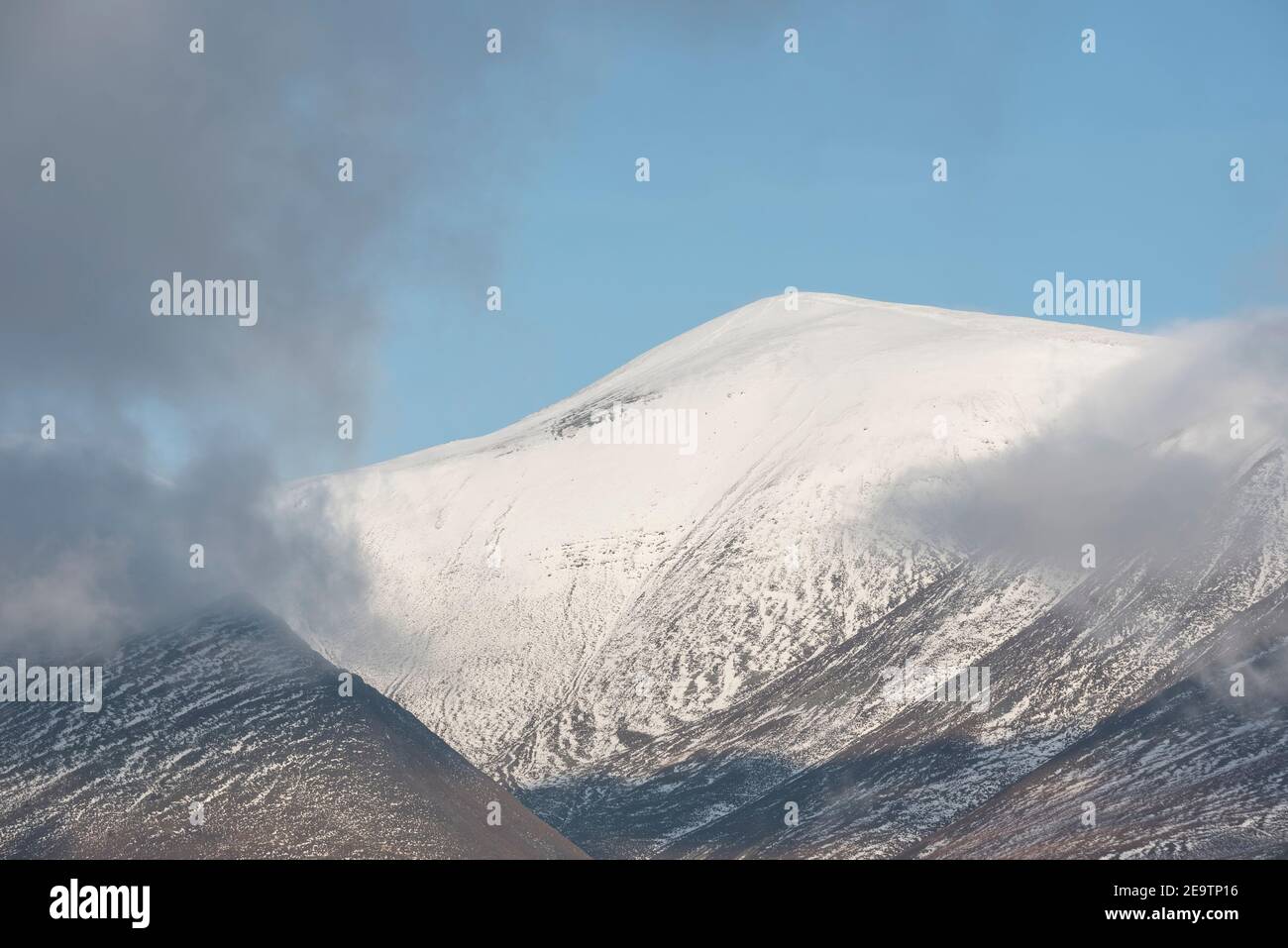 Skiddaw snow hi-res stock photography and images - Alamy