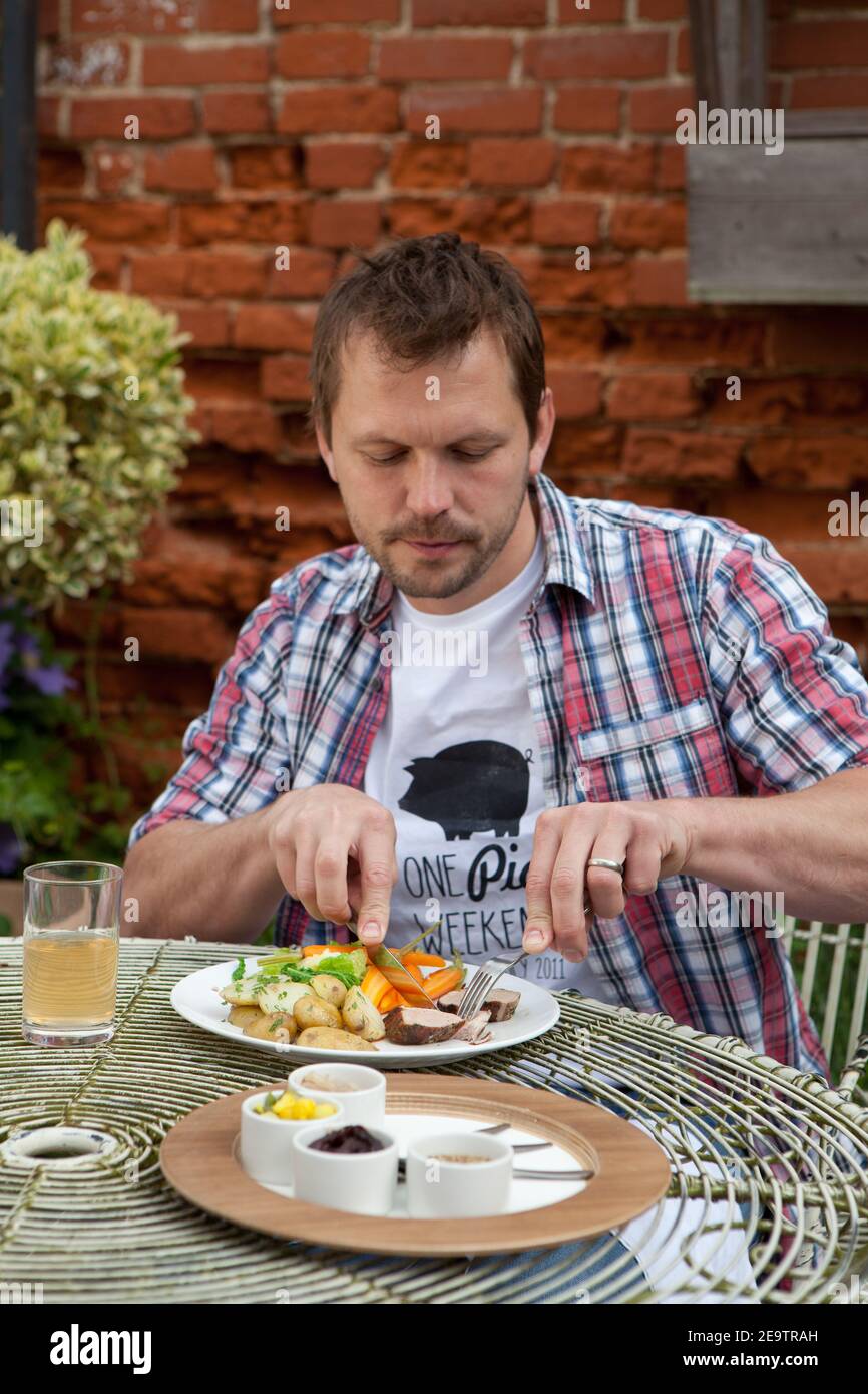 Jimmy Doherty Celebrity farmers portraits Stock Photo - Alamy