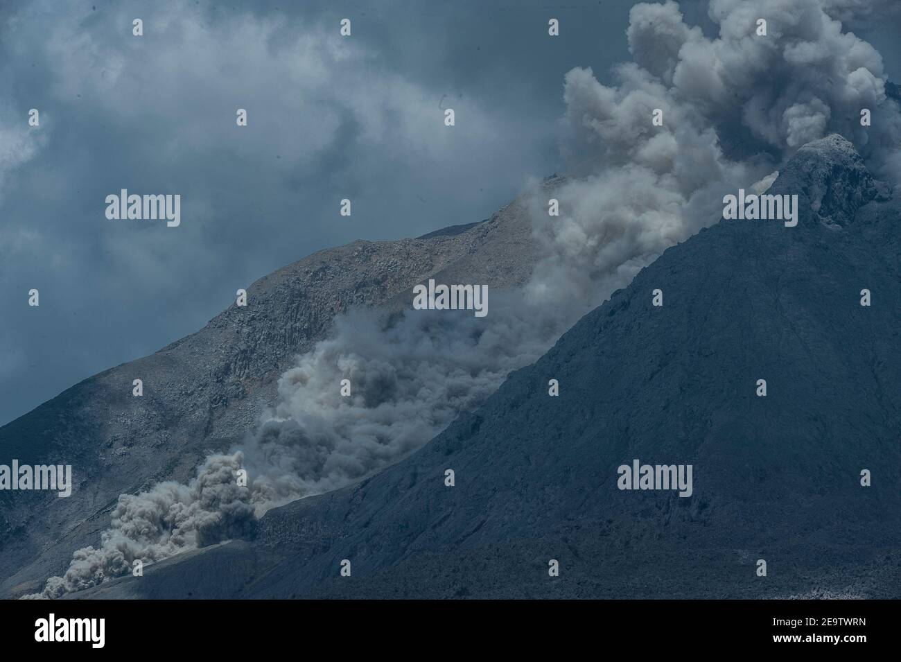 Karo, North Sumatra province, Indonesia. 6th Feb 2021. Sinabung volcano ...