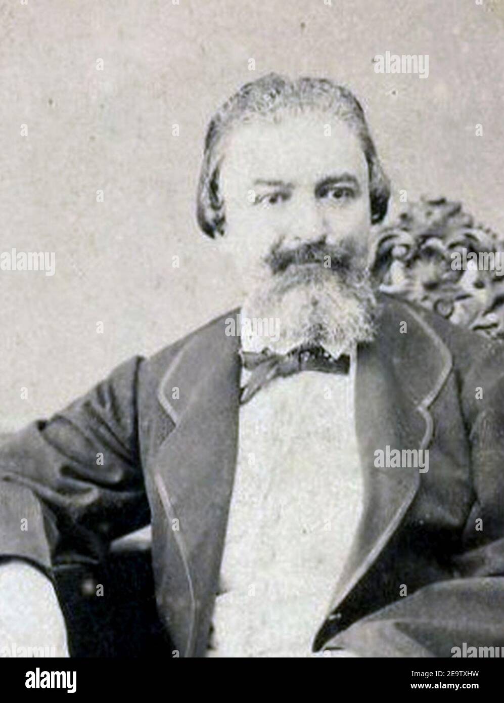 Naili hi-res stock photography and images - Alamy