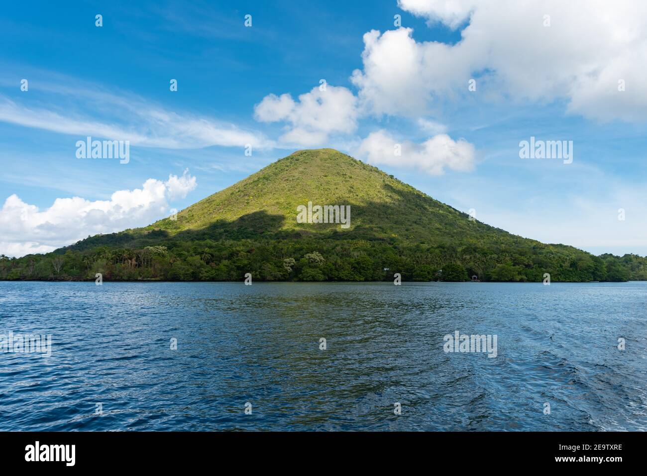 Spice Islands, Maluku Islands, Banda Neira, Bandanaira, Banda Island ...