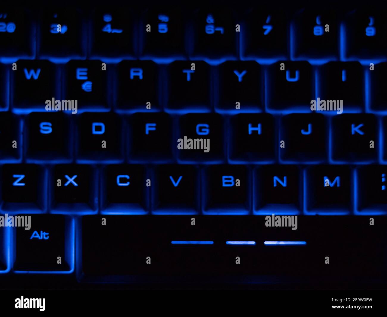 Data desktop hi-res stock photography and images - Alamy