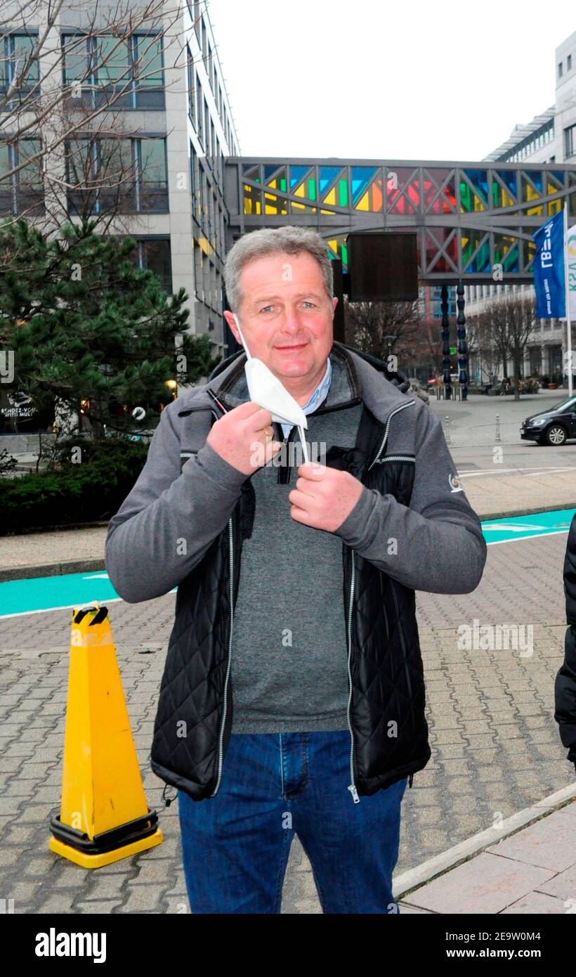 Norbert rier kastelruther spatzen hi-res stock photography and images ...