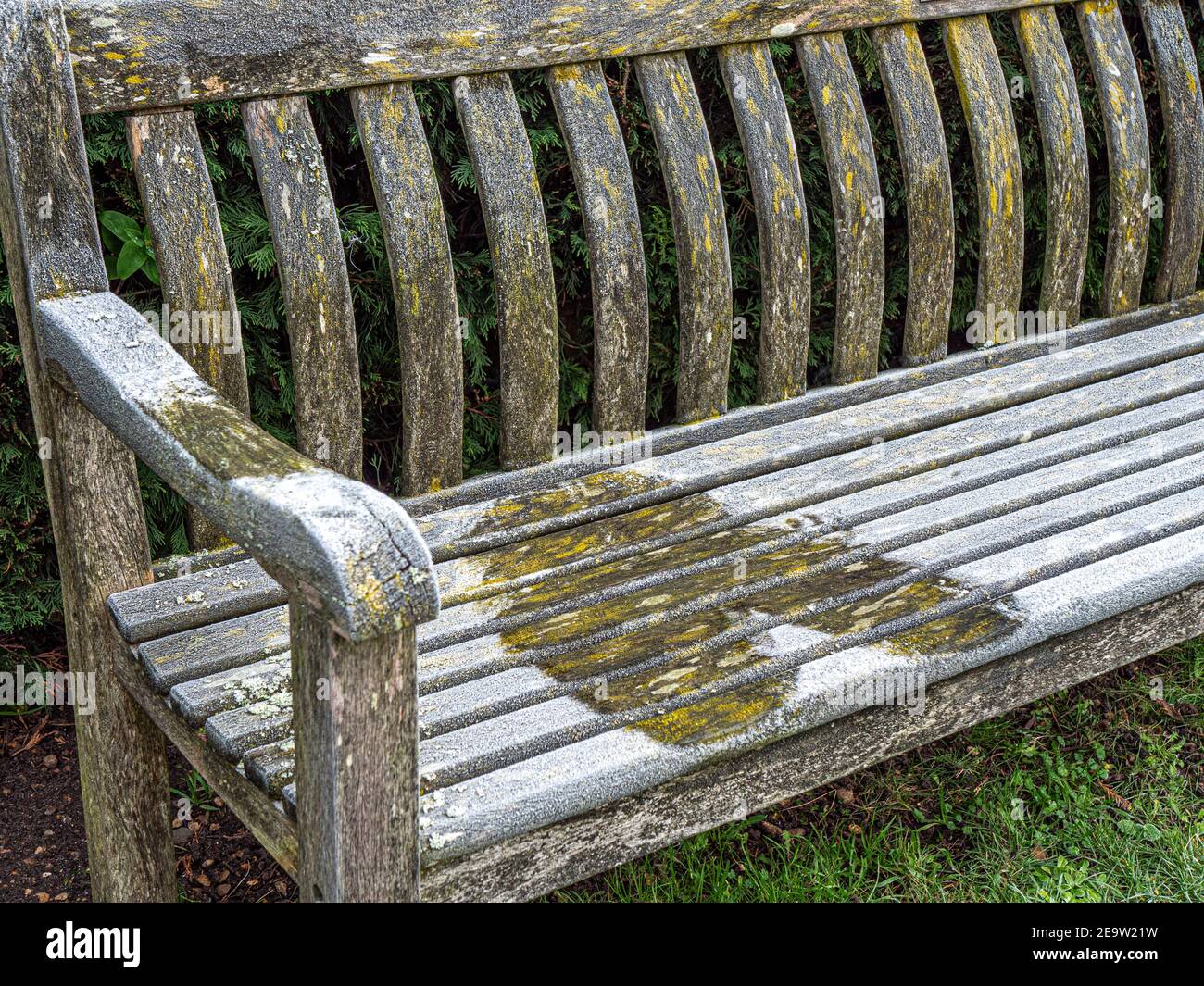 Yard arm hi-res stock photography and images - Alamy