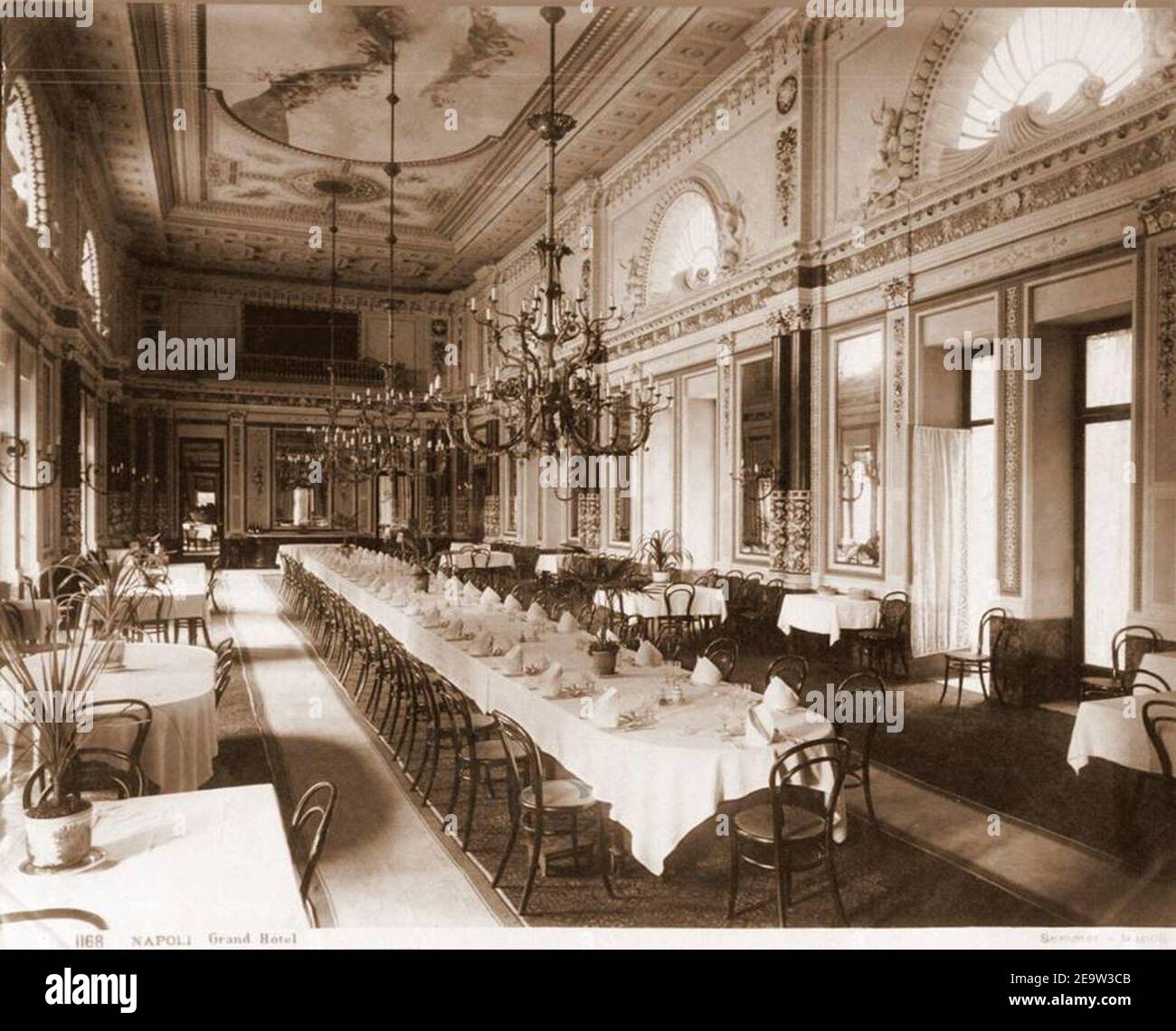 Naples, Grand Hotel, interior 1 Stock Photo - Alamy