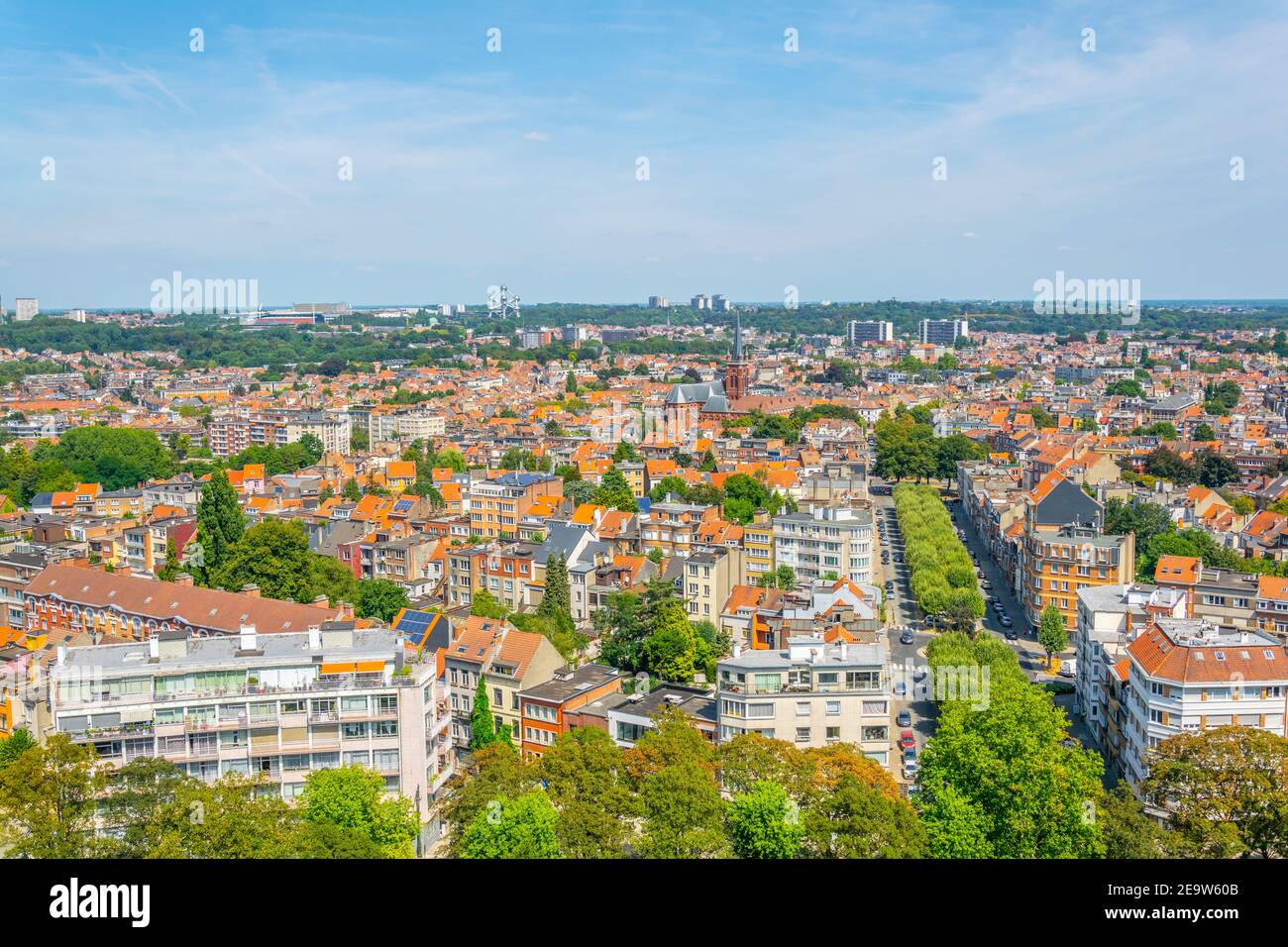 Atomium brussels aerial hi-res stock photography and images - Alamy