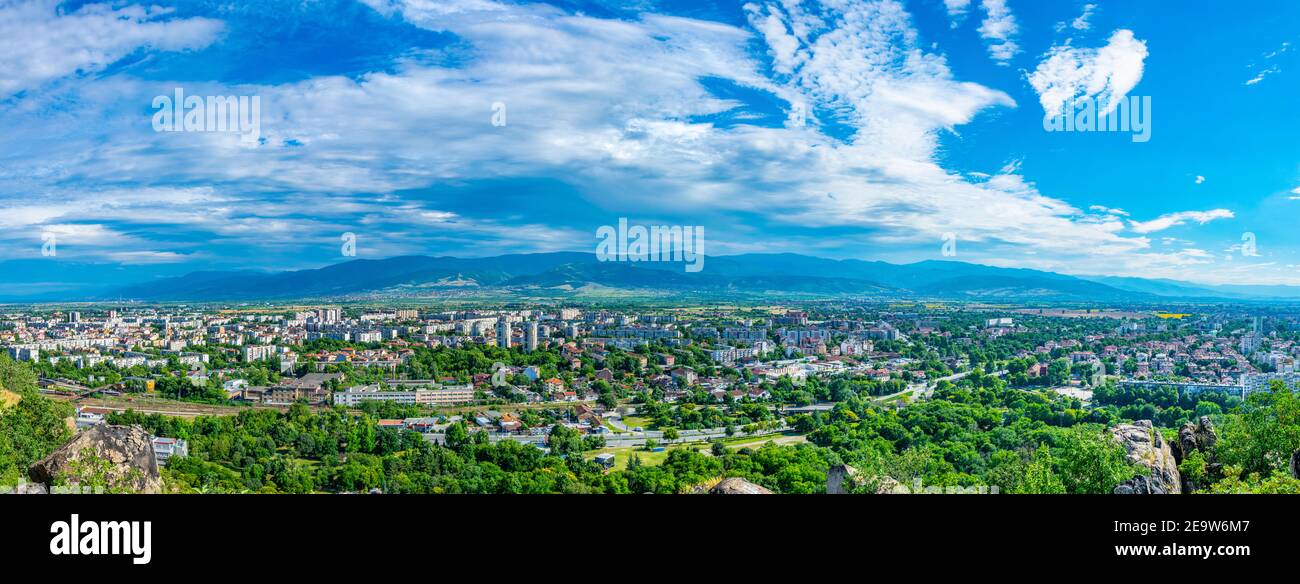 Rodopi mountains viewed behind Bulgarian city Plovdiv Stock Photo - Alamy
