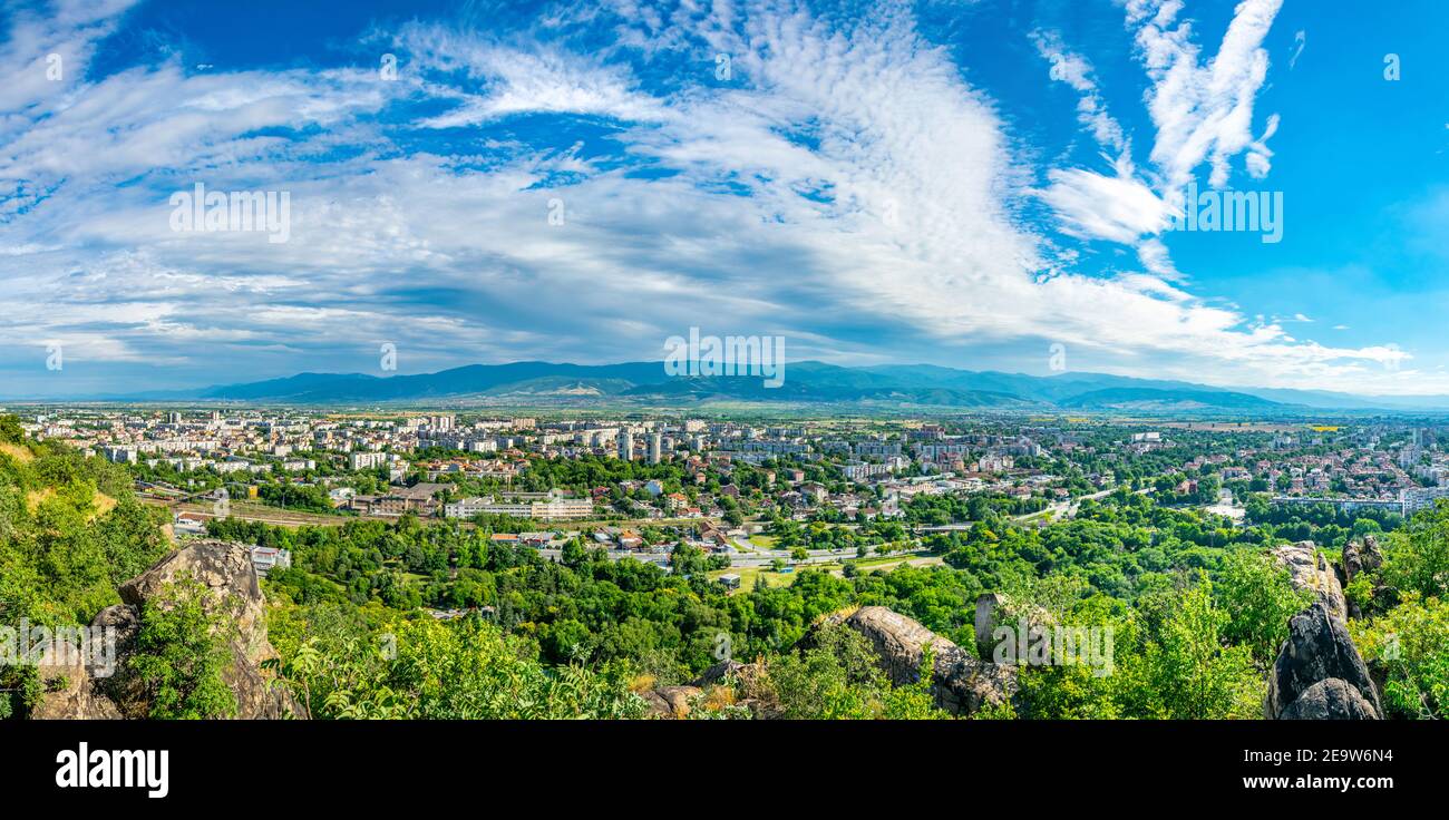 Rodopi mountains viewed behind Bulgarian city Plovdiv Stock Photo - Alamy