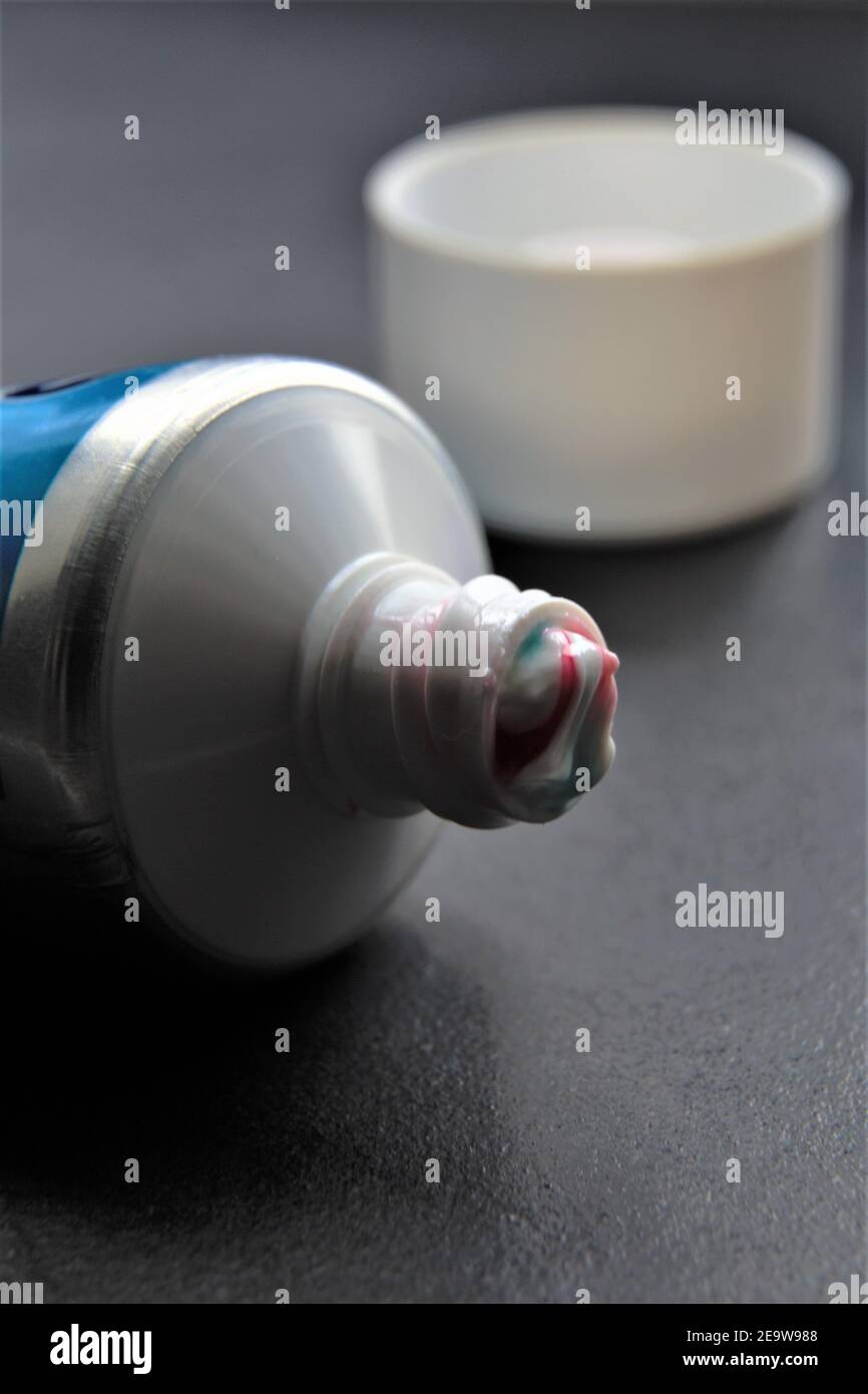 toothbrush and toothpaste Stock Photo - Alamy