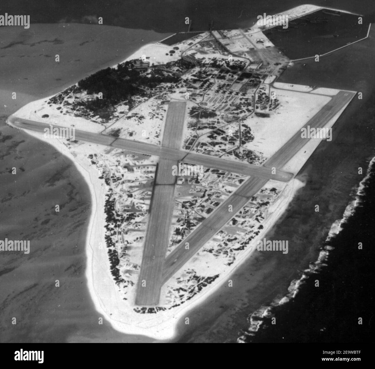 NAS Midway Sand Island aerial photo Apr 1945 Stock Photo - Alamy