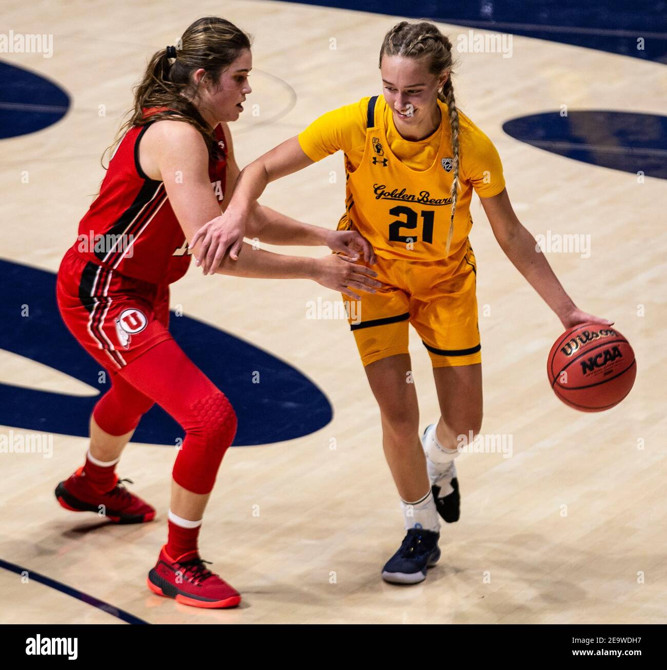 Berkeley, CA U.S. 05th Feb, 2021. A. California Guard Mia Mastrov (21 ...