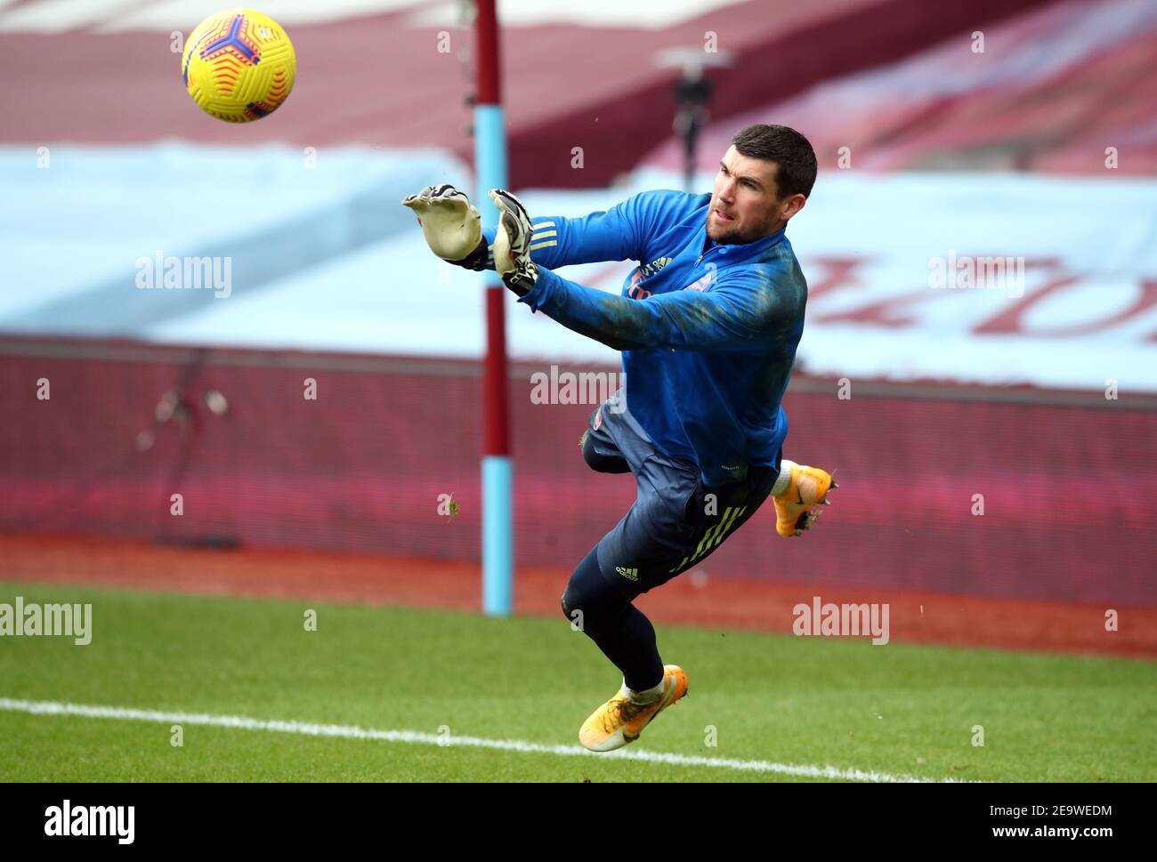 Mathew ryan arsenal hi-res stock photography and images - Alamy