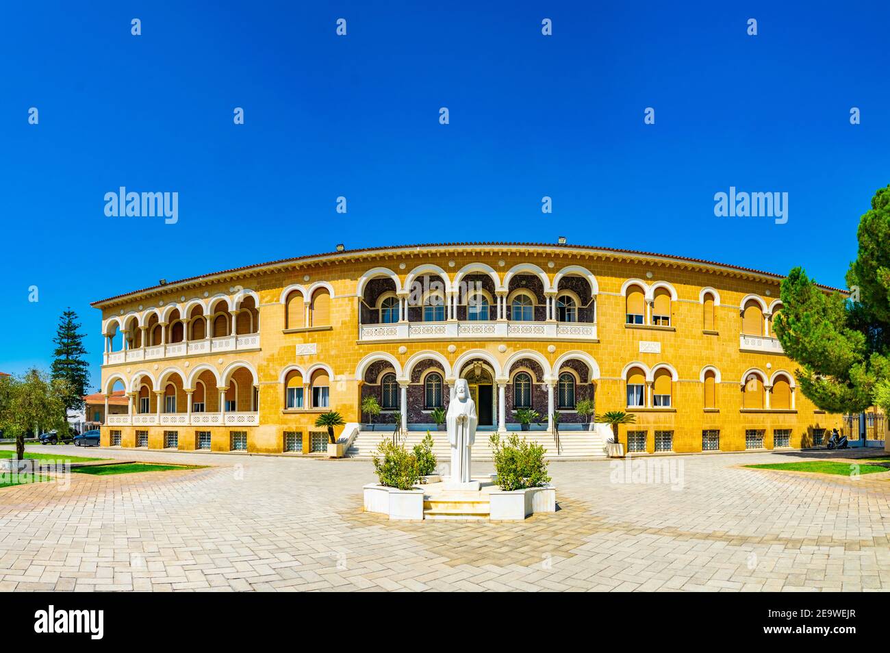 Archbishops palace nicosia cyprus hi-res stock photography and images ...