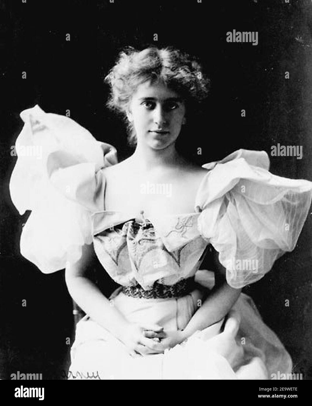 Natalie barney hi-res stock photography and images - Alamy