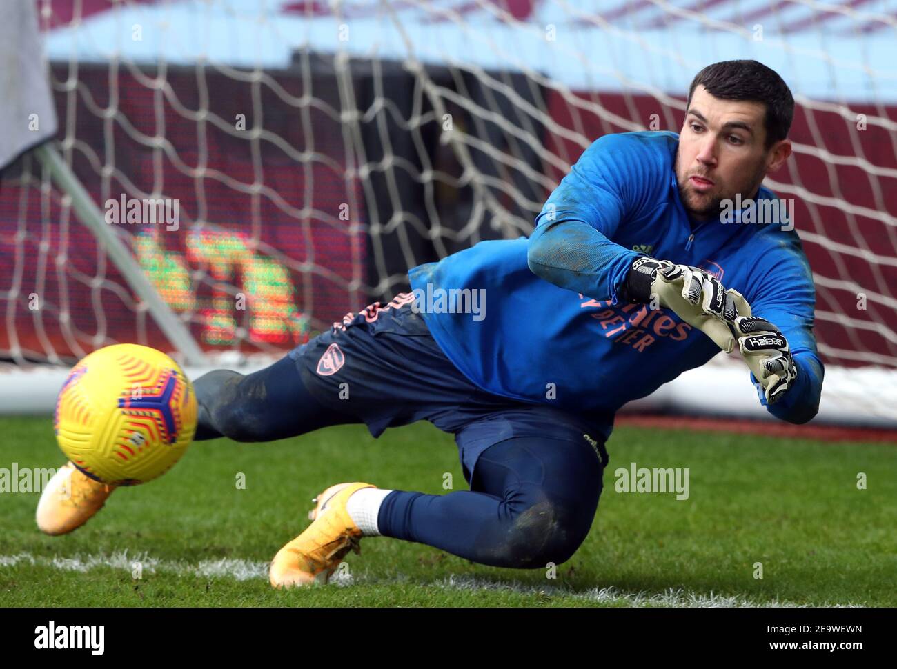 Mathew ryan arsenal hi-res stock photography and images - Alamy
