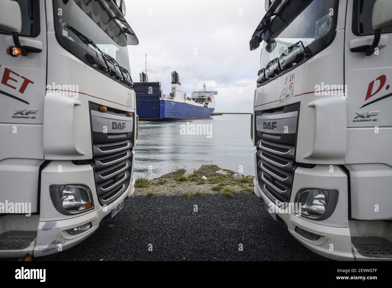 Irish truck driver hi-res stock photography and images - Alamy