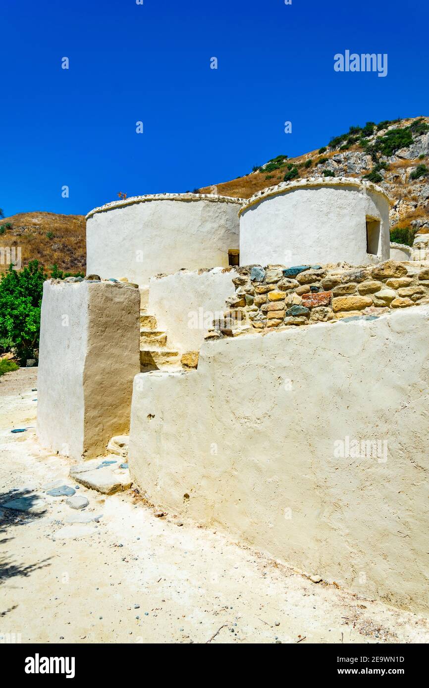 Reconstructed neolithic dwellings at Choirokoitia, Cyprus Stock Photo ...