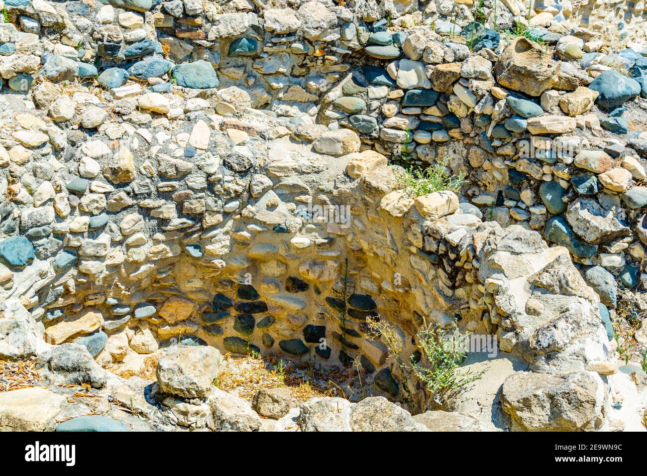 Original neolithic dwellings at Choirokoitia, Cyprus Stock Photo - Alamy