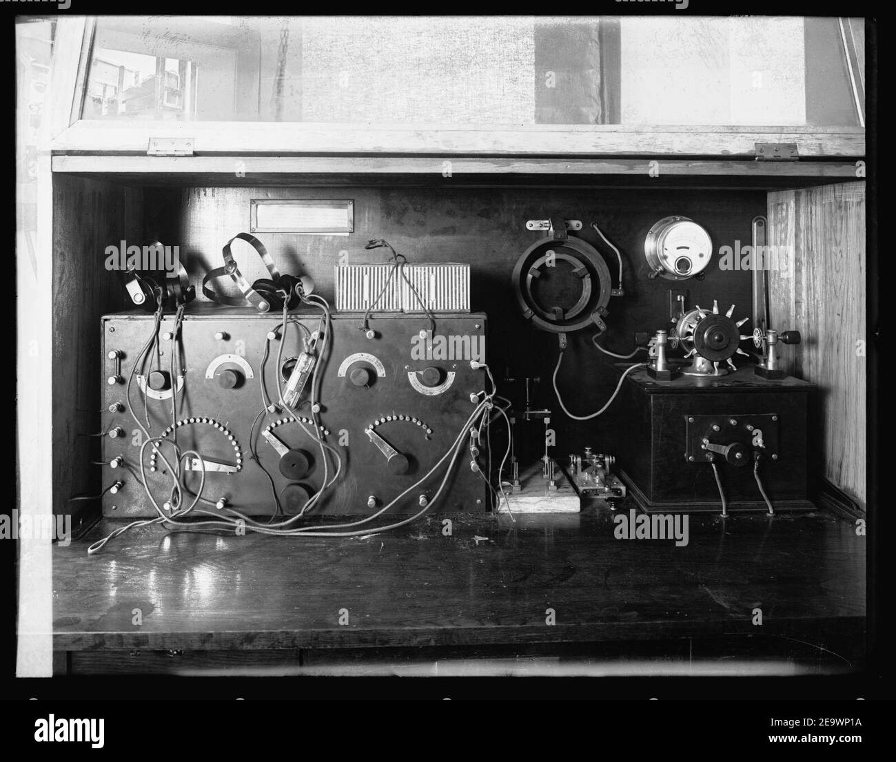 School radio Black and White Stock Photos & Images - Alamy