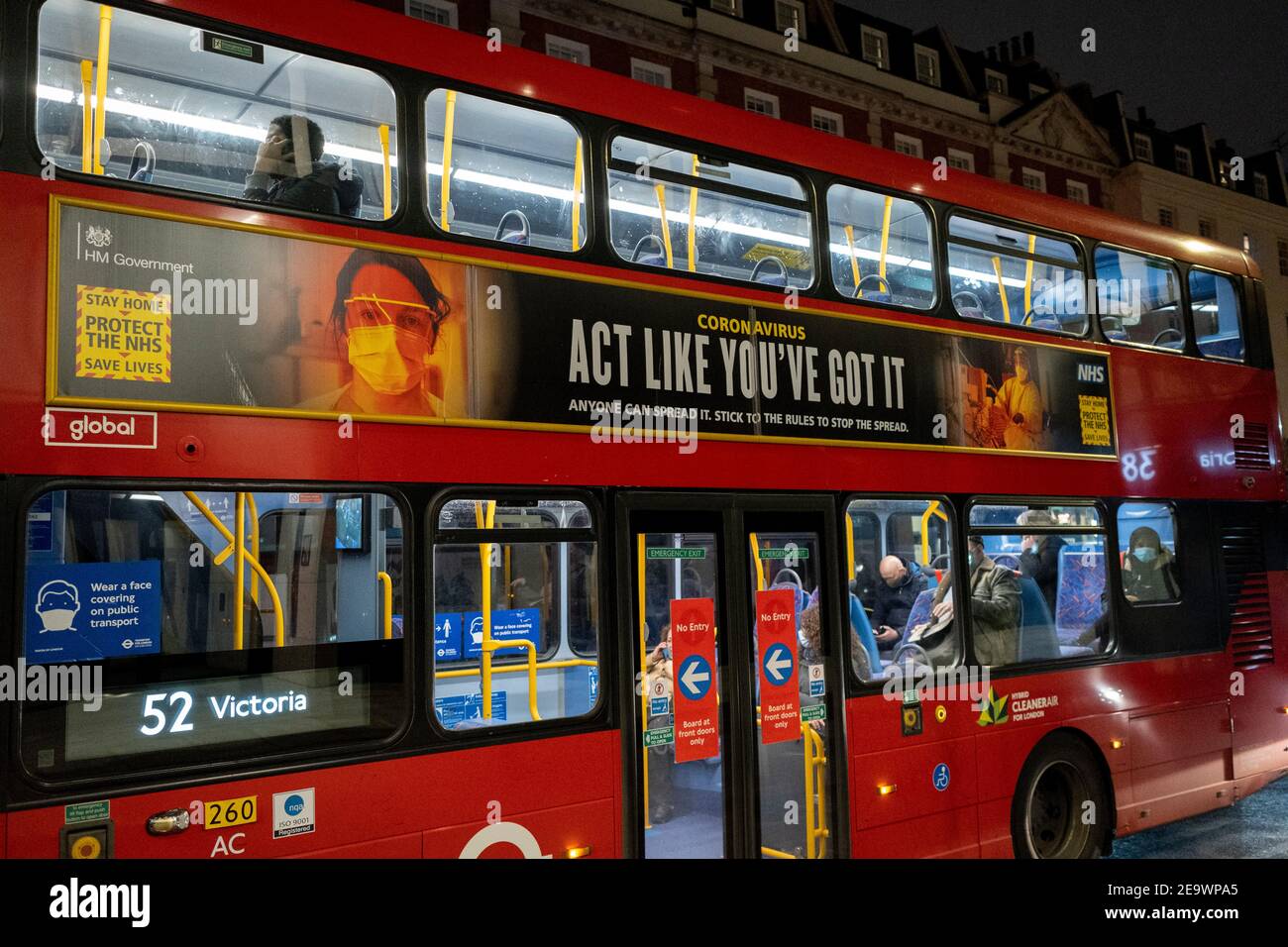 Bus stop ad hi-res stock photography and images - Alamy