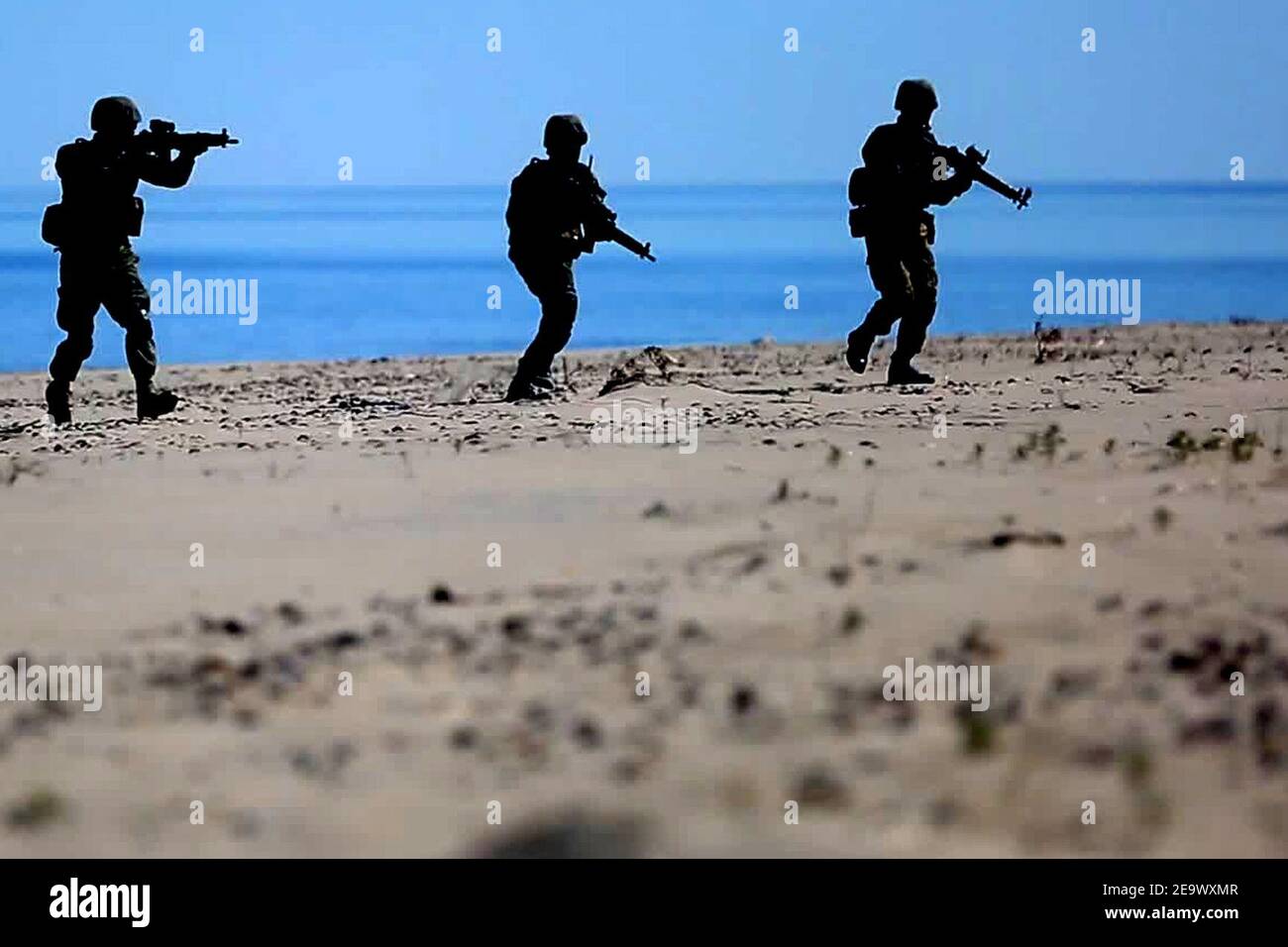 Joint personnel recovery hi-res stock photography and images - Alamy