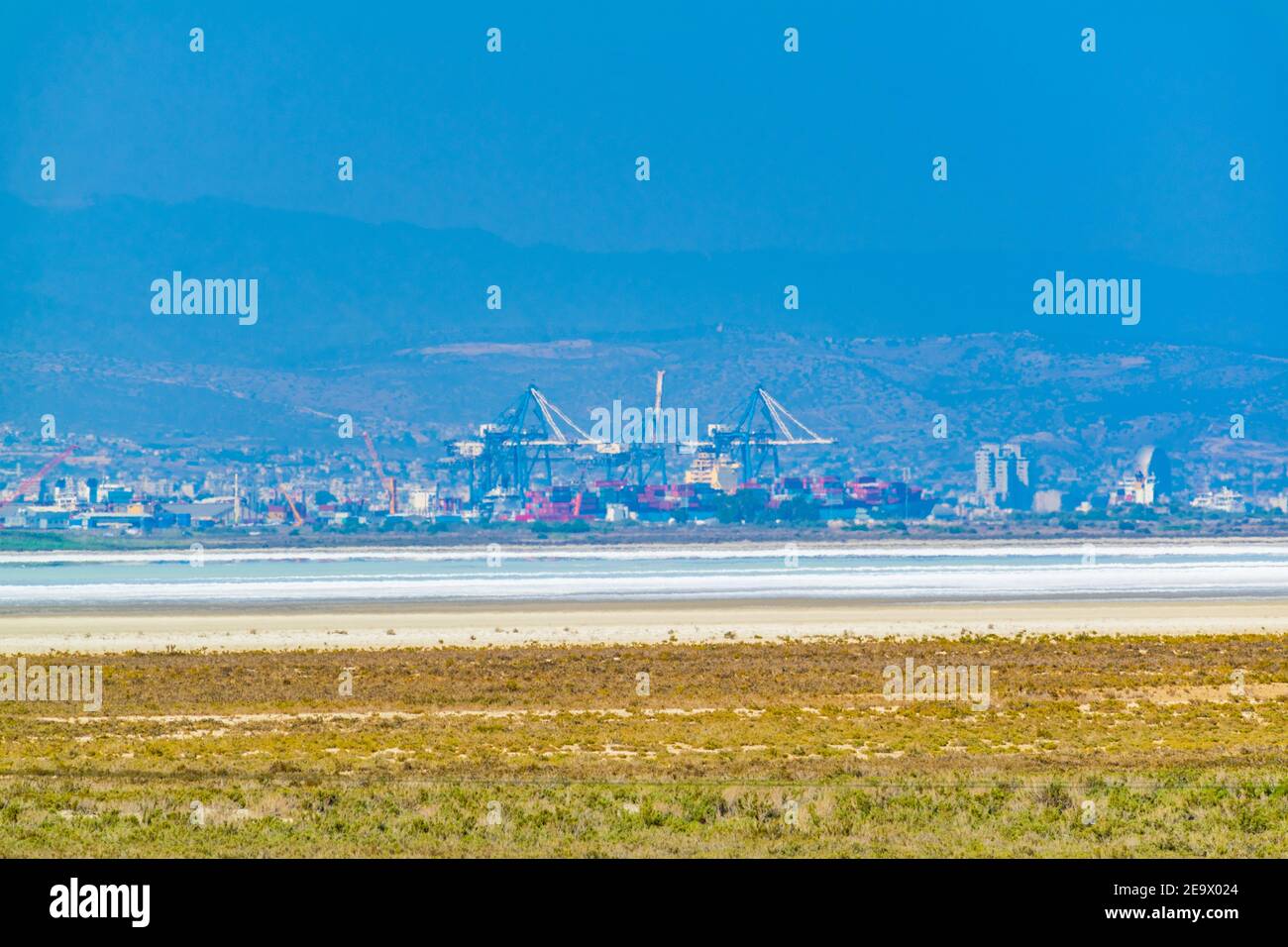 Akrotiri salt lake hi-res stock photography and images - Alamy